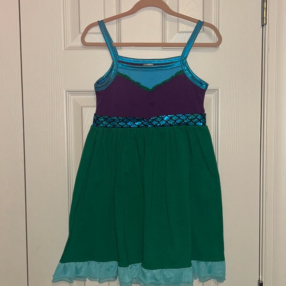 placard Original | Costumes | Placard Original Ariel | Poshmark